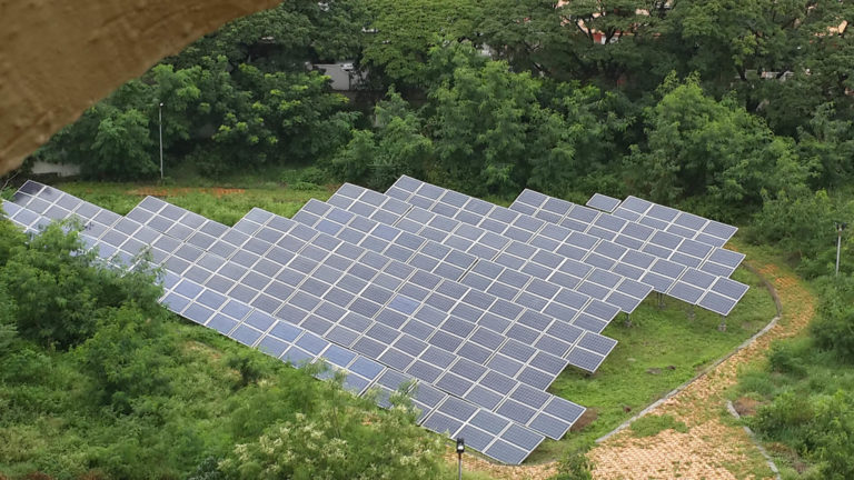 Ground Mounted Seasonal Tracking System – Rely On Solar